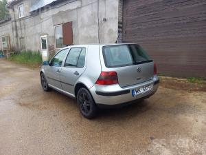 Pelēks Volkswagen Golf 2002 Rīga, ar dzinēja tilpumu 1.90 L un nobraukumu 290 tūkst. km par 1300 €, foto 2 vietnē AUTOMOTO.COM.LV