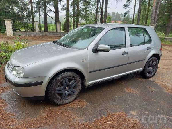 Pelēks Volkswagen Golf 2002 Rīga, ar dzinēja tilpumu 1.90 L un nobraukumu 290 tūkst. km par 1300 €, foto 4 vietnē AUTOMOTO.COM.LV