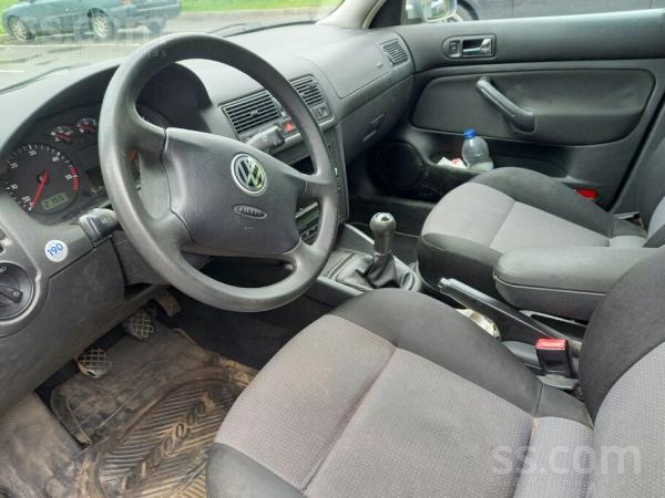 Pelēks Volkswagen Golf 2002 Rīga, ar dzinēja tilpumu 1.90 L un nobraukumu 290 tūkst. km par 1300 €, foto 7 vietnē AUTOMOTO.COM.LV
