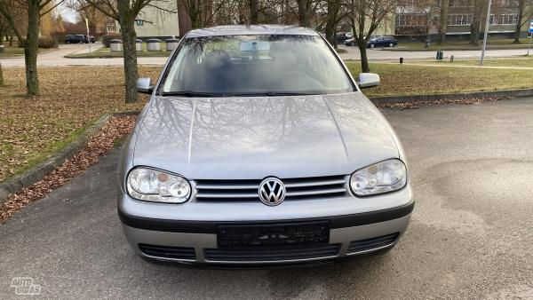 Grey Volkswagen Golf 2002 in Vilkaviskis, with an engine capacity of 1.90 L and mileage of 383 thousand km for 2100 €, photo 7 on AUTOMOTO.COM.LV