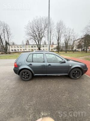 Grey Volkswagen Golf 2002 in Rezekne, with an engine capacity of 1.90 L and mileage of 434 thousand km for 1350 €, photo 3 on AUTOMOTO.COM.LV