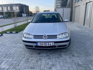 Pelēks Volkswagen Golf 2002 Viļņa, ar dzinēja tilpumu 1.40 L un nobraukumu 293 tūkst. km par 850 €, foto 2 vietnē AUTOMOTO.COM.LV