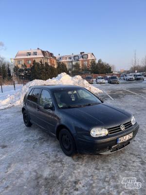 Grey Volkswagen Golf 2002 in Klaipeda, with an engine capacity of 1.90 L and mileage of 296 thousand km for 1000 €, photo 3 on AUTOMOTO.COM.LV