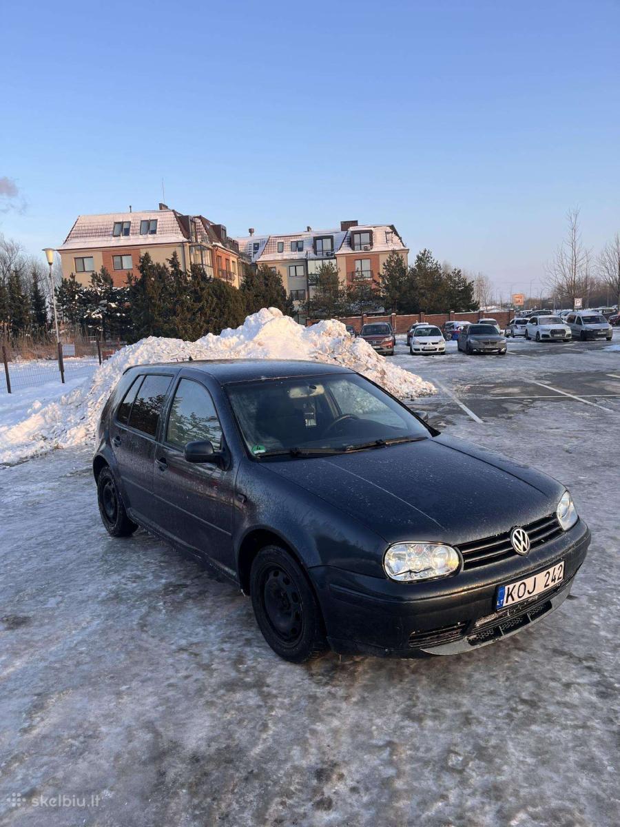 Grey Volkswagen Golf 2002 in Klaipeda, with an engine capacity of 1.90 L and mileage of 296 thousand km for 1000 €, photo 3 on AUTOMOTO.COM.LV