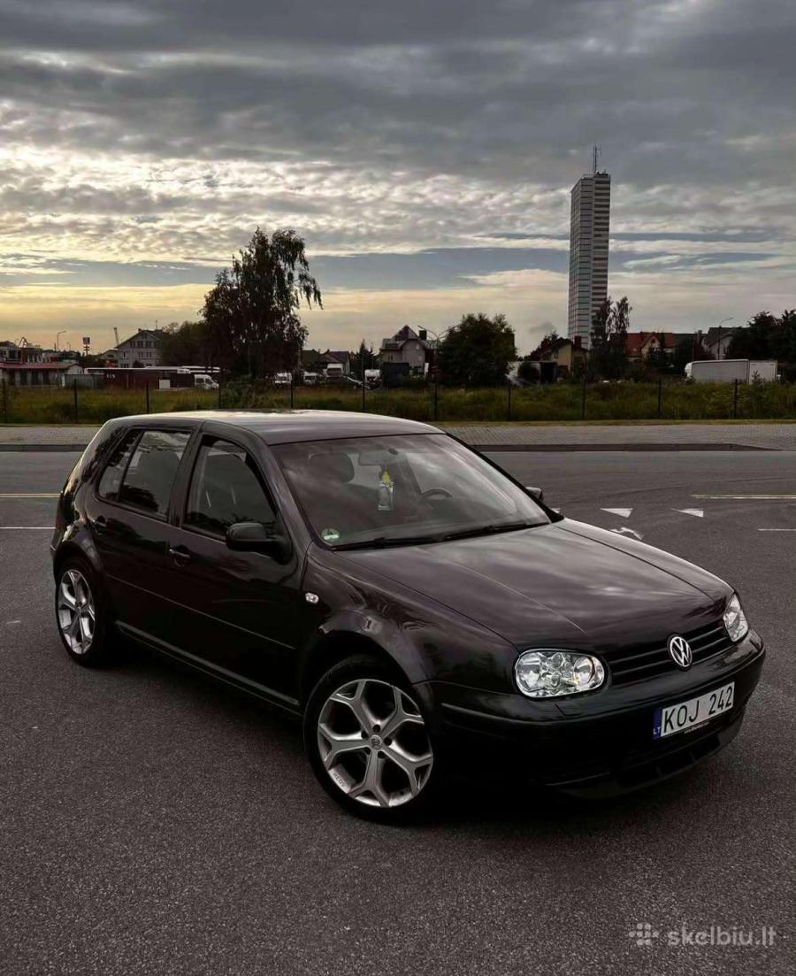 Grey Volkswagen Golf 2002 in Klaipeda, with an engine capacity of 1.90 L and mileage of 296 thousand km for 1000 €, photo 15 on AUTOMOTO.COM.LV