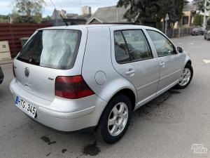 Grey Volkswagen Golf 2002 in Kaunas, with an engine capacity of 1.90 L and mileage of 381 thousand km for 1350 €, photo 6 on AUTOMOTO.COM.LV