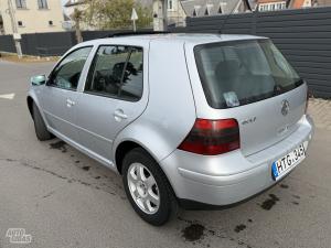 Grey Volkswagen Golf 2002 in Kaunas, with an engine capacity of 1.90 L and mileage of 381 thousand km for 1350 €, photo 9 on AUTOMOTO.COM.LV