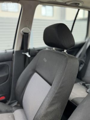 Grey Volkswagen Golf 2002 in Kaunas, with an engine capacity of 1.90 L and mileage of 381 thousand km for 1350 €, photo 24 on AUTOMOTO.COM.LV