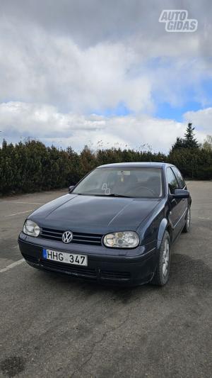 Pelēks Volkswagen Golf 2002 Kauņa, ar dzinēja tilpumu 1.90 L un nobraukumu 467 tūkst. km par 750 €, foto  vietnē AUTOMOTO.COM.LV