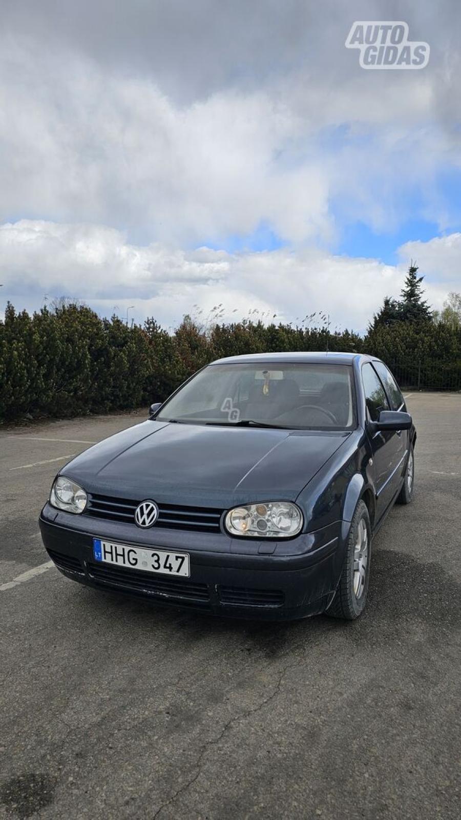 Pelēks Volkswagen Golf 2002 Kauņa, ar dzinēja tilpumu 1.90 L un nobraukumu 467 tūkst. km par 750 €, foto 1 vietnē AUTOMOTO.COM.LV