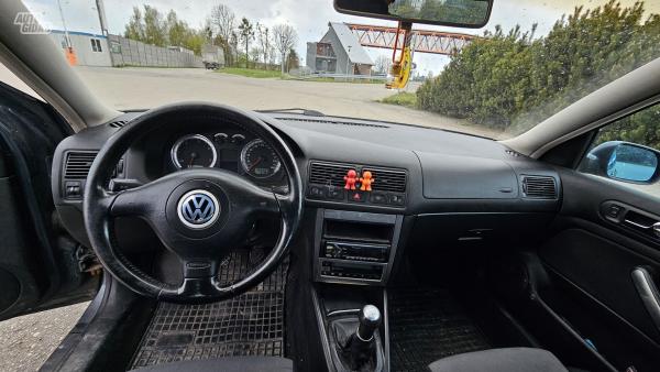Grey Volkswagen Golf 2002 in Kaunas, with an engine capacity of 1.90 L and mileage of 467 thousand km for 750 €, photo 8 on AUTOMOTO.COM.LV