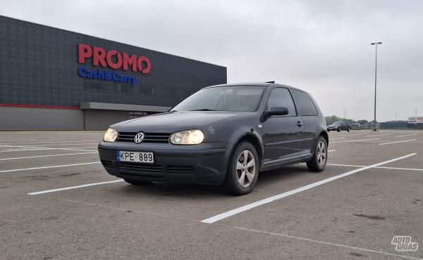 Grey Volkswagen Golf 2002 in Klaipeda, with an engine capacity of 1.90 L and mileage of 300 thousand km for 980 €, photo 1 on AUTOMOTO.COM.LV