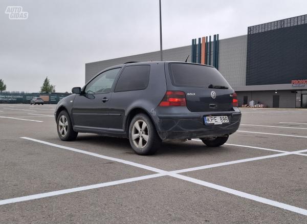 Grey Volkswagen Golf 2002 in Klaipeda, with an engine capacity of 1.90 L and mileage of 300 thousand km for 980 €, photo 2 on AUTOMOTO.COM.LV