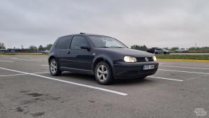 Grey Volkswagen Golf 2002 in Klaipeda, with an engine capacity of 1.90 L and mileage of 300 thousand km for 980 €, photo 6 on AUTOMOTO.COM.LV