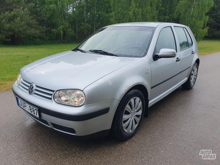 Grey Volkswagen Golf 2002 in Utena, with an engine capacity of 1.90 L and mileage of 340 thousand km for 950 €, photo 5 on AUTOMOTO.COM.LV