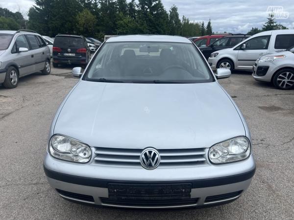 Grey Volkswagen Golf 2002 in Utena, with an engine capacity of 1.90 L and mileage of 290 thousand km for 1650 €, photo 3 on AUTOMOTO.COM.LV