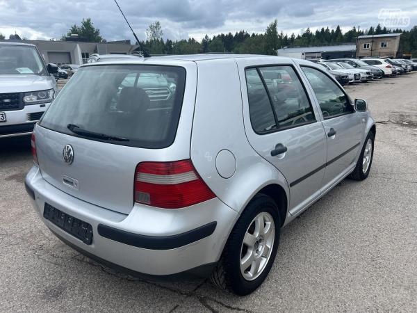 Grey Volkswagen Golf 2002 in Utena, with an engine capacity of 1.90 L and mileage of 290 thousand km for 1650 €, photo 4 on AUTOMOTO.COM.LV