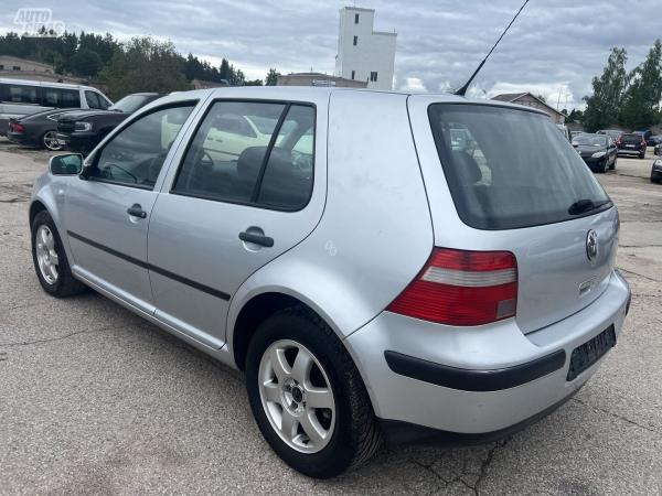 Grey Volkswagen Golf 2002 in Utena, with an engine capacity of 1.90 L and mileage of 290 thousand km for 1650 €, photo 6 on AUTOMOTO.COM.LV