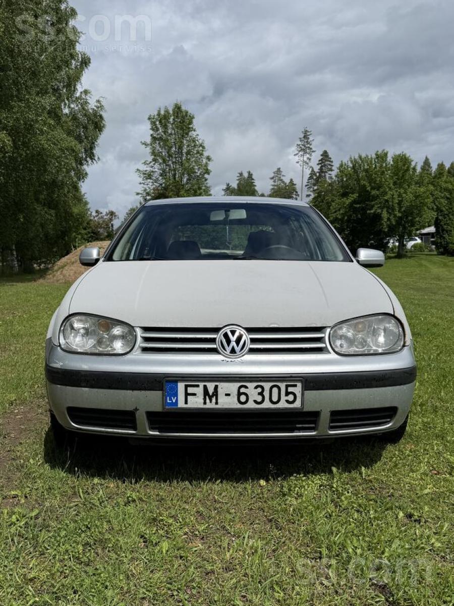 Pelēks Volkswagen Golf 2002 Aizkraukle, ar dzinēja tilpumu 1.90 L un nobraukumu 492 tūkst. km par 750 €, foto 1 vietnē AUTOMOTO.COM.LV
