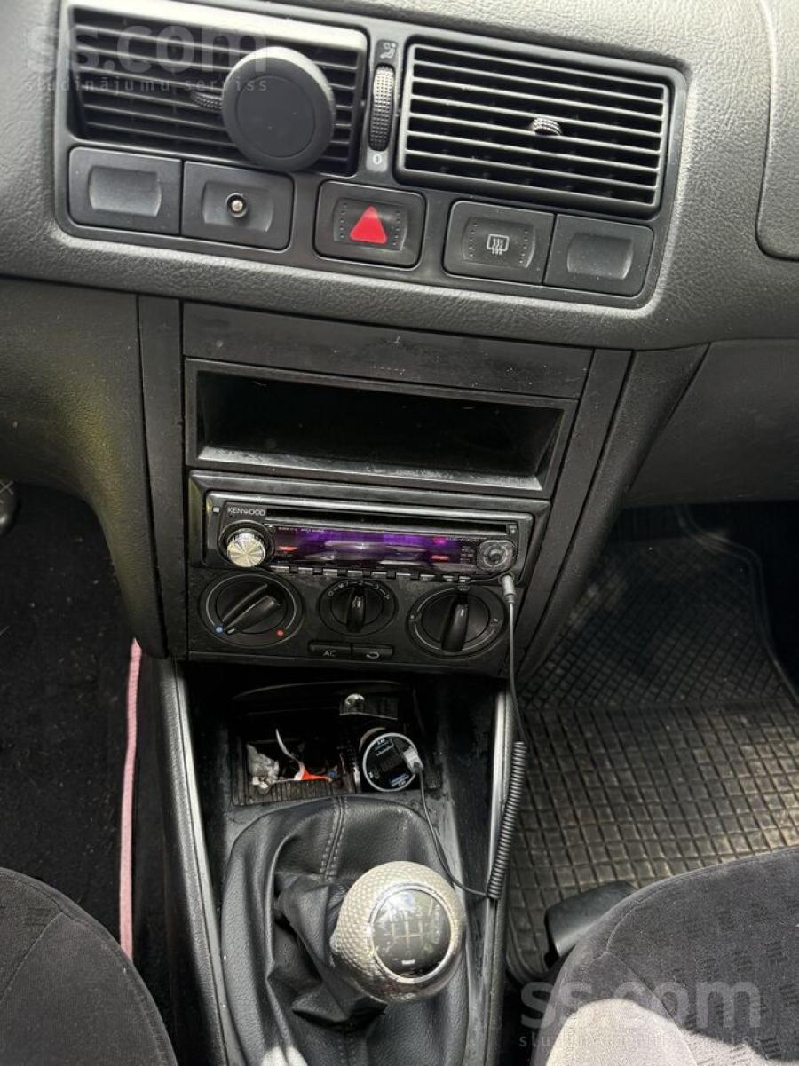 Pelēks Volkswagen Golf 2002 Aizkraukle, ar dzinēja tilpumu 1.90 L un nobraukumu 492 tūkst. km par 750 €, foto 8 vietnē AUTOMOTO.COM.LV