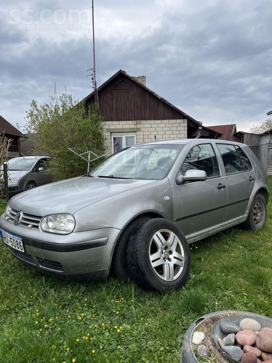 Серый Фольксваген Гольф 2002 в Талси, объемом двигателя 1.90 л и пробегом 433 тыс. км за 750 €, фото 4 на AUTOMOTO.COM.LV
