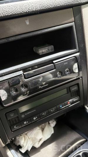 Pelēks Volkswagen Golf 2002 Rīga, ar dzinēja tilpumu 1.60 L un nobraukumu 158 tūkst. km par 1450 €, foto 10 vietnē AUTOMOTO.COM.LV