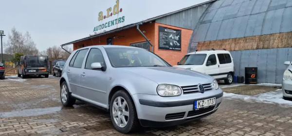 Pelēks Volkswagen Golf 2002 Valmiera, ar dzinēja tilpumu 1.90 L un nobraukumu 274 tūkst. km par 1300 €, foto 1 vietnē AUTOMOTO.COM.LV