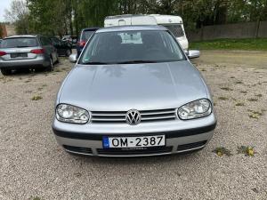 Pelēks Volkswagen Golf 2002 Limbaži, ar dzinēja tilpumu 1.90 L un nobraukumu 261 tūkst. km par 3050 €, foto 3 vietnē AUTOMOTO.COM.LV