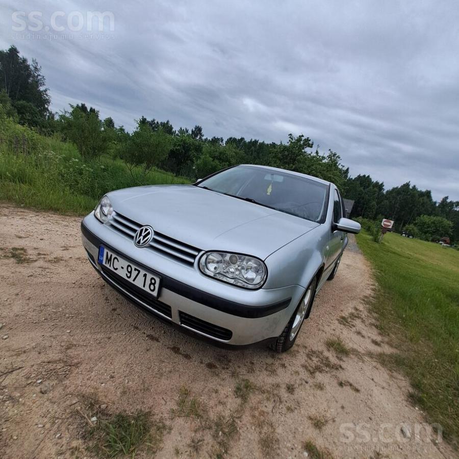 Grey Volkswagen Golf 2002 in Daugavpils, with an engine capacity of 1.90 L and mileage of 312 thousand km for 950 €, photo 7 on AUTOMOTO.COM.LV