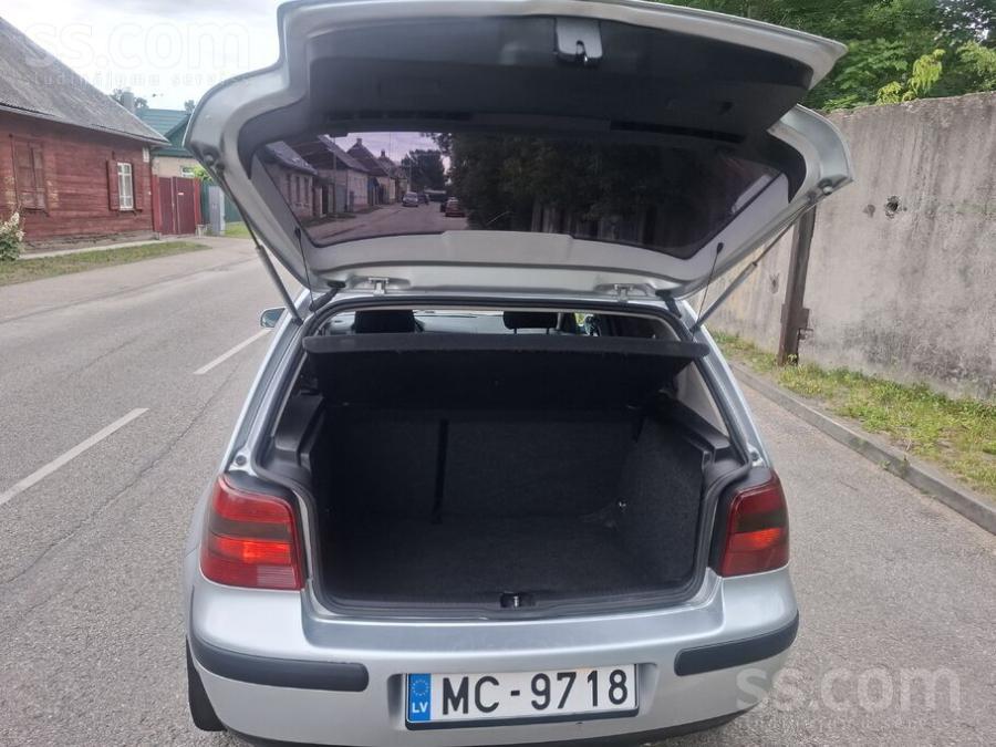 Серый Фольксваген Гольф 2002 в Даугавпилс, объемом двигателя 1.90 л и пробегом 312 тыс. км за 1600 €, фото 16 на AUTOMOTO.COM.LV