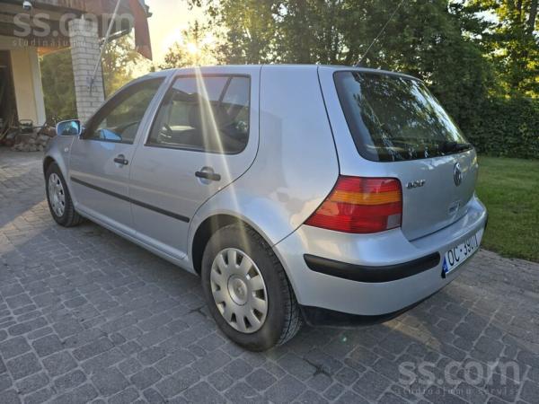 Серый Фольксваген Гольф 2002 в Рига, объемом двигателя 2.00 л и пробегом 155 тыс. км за 2850 €, фото 2 на AUTOMOTO.COM.LV