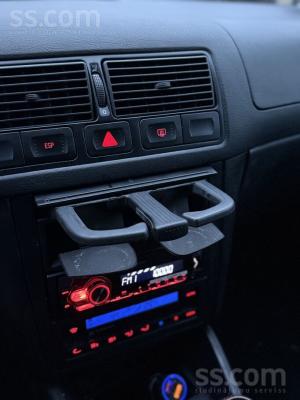 Pelēks Volkswagen Golf 2002 Kuldīga, ar dzinēja tilpumu 1.90 L un nobraukumu 421 tūkst. km par 1900 €, foto 8 vietnē AUTOMOTO.COM.LV