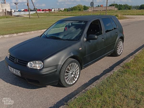 Pelēks Volkswagen Golf 2002 Kaišiadorys, ar dzinēja tilpumu 1.90 L un nobraukumu 240 tūkst. km par 1150 €, foto 3 vietnē AUTOMOTO.COM.LV