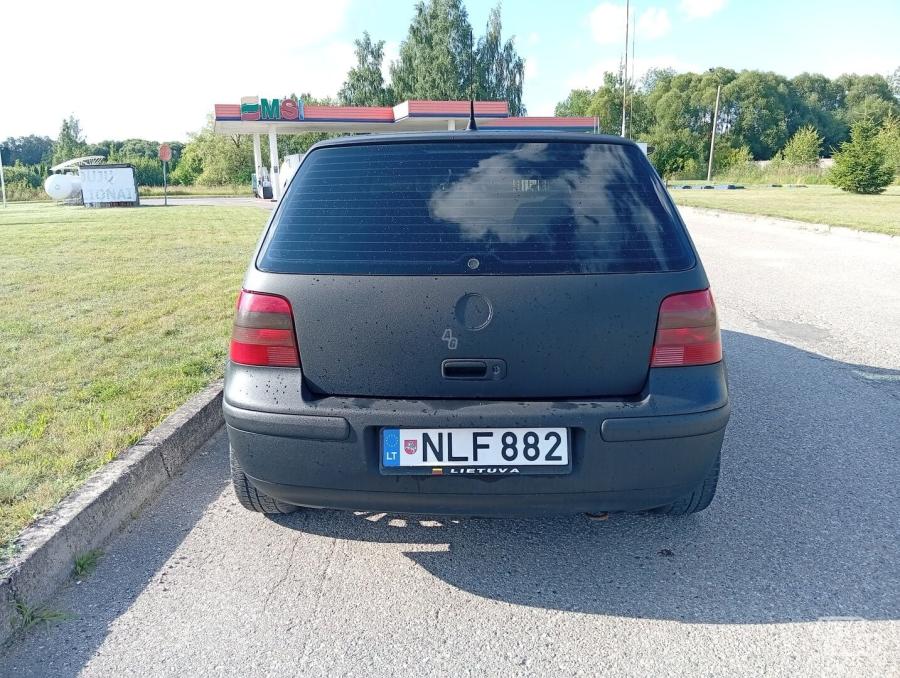Grey Volkswagen Golf 2002 in Kaisiadorys, with an engine capacity of 1.90 L and mileage of 240 thousand km for 1150 €, photo 11 on AUTOMOTO.COM.LV