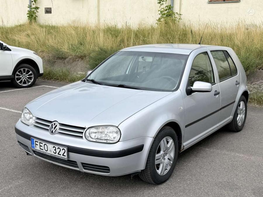 Серый Фольксваген Гольф 2002 в Вильнюс, объемом двигателя 1.90 л и пробегом 260 тыс. км за 699 €, фото 1 на AUTOMOTO.COM.LV
