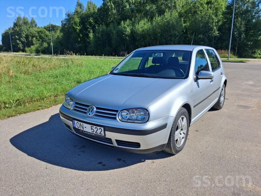 Pelēks Volkswagen Golf 2002 Preiļi, ar dzinēja tilpumu 1.90 L un nobraukumu 288 tūkst. km par 2850 €, foto 4 vietnē AUTOMOTO.COM.LV