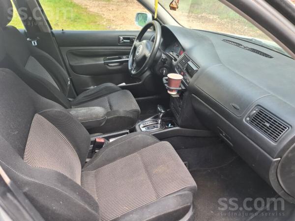 Grey Volkswagen Golf 2002 in Riga, with an engine capacity of 2.00 L and mileage of 377 thousand km for 650 €, photo 6 on AUTOMOTO.COM.LV