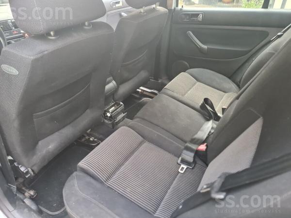 Grey Volkswagen Golf 2002 in Riga, with an engine capacity of 2.00 L and mileage of 377 thousand km for 650 €, photo 7 on AUTOMOTO.COM.LV