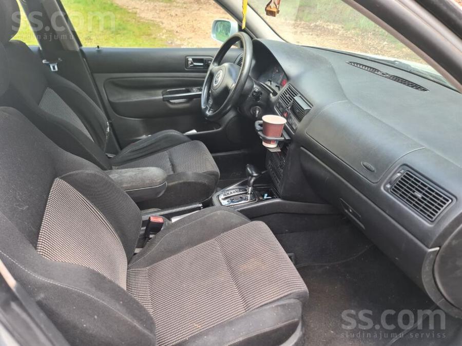 Grey Volkswagen Golf 2002 in Riga, with an engine capacity of 2.00 L and mileage of 377 thousand km for 650 €, photo 7 on AUTOMOTO.COM.LV