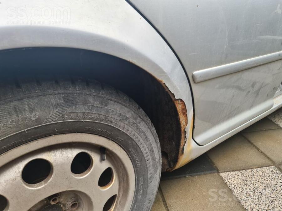 Grey Volkswagen Golf 2002 in Riga, with an engine capacity of 2.00 L and mileage of 377 thousand km for 650 €, photo 17 on AUTOMOTO.COM.LV