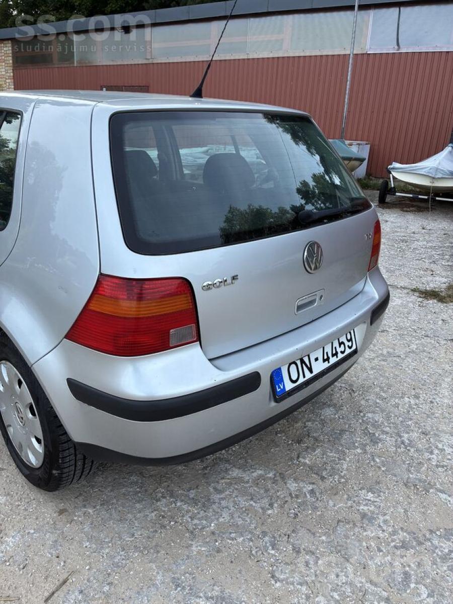 Pelēks Volkswagen Golf 2002 Rīga, ar dzinēja tilpumu 1.90 L un nobraukumu 303 tūkst. km par 2490 €, foto 8 vietnē AUTOMOTO.COM.LV