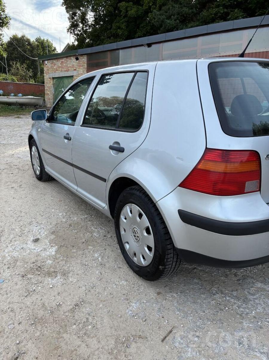 Pelēks Volkswagen Golf 2002 Rīga, ar dzinēja tilpumu 1.90 L un nobraukumu 303 tūkst. km par 2490 €, foto 9 vietnē AUTOMOTO.COM.LV