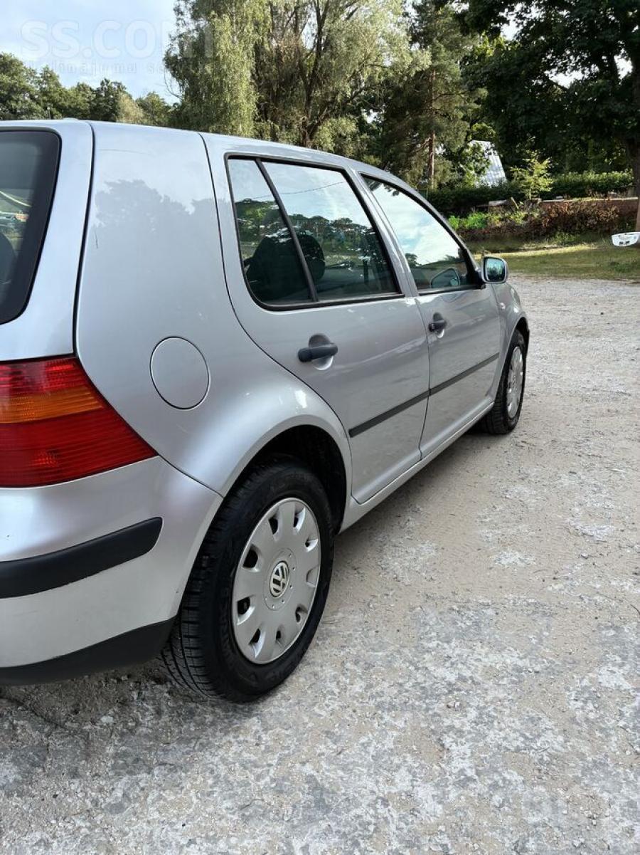 Pelēks Volkswagen Golf 2002 Rīga, ar dzinēja tilpumu 1.90 L un nobraukumu 303 tūkst. km par 2490 €, foto 10 vietnē AUTOMOTO.COM.LV