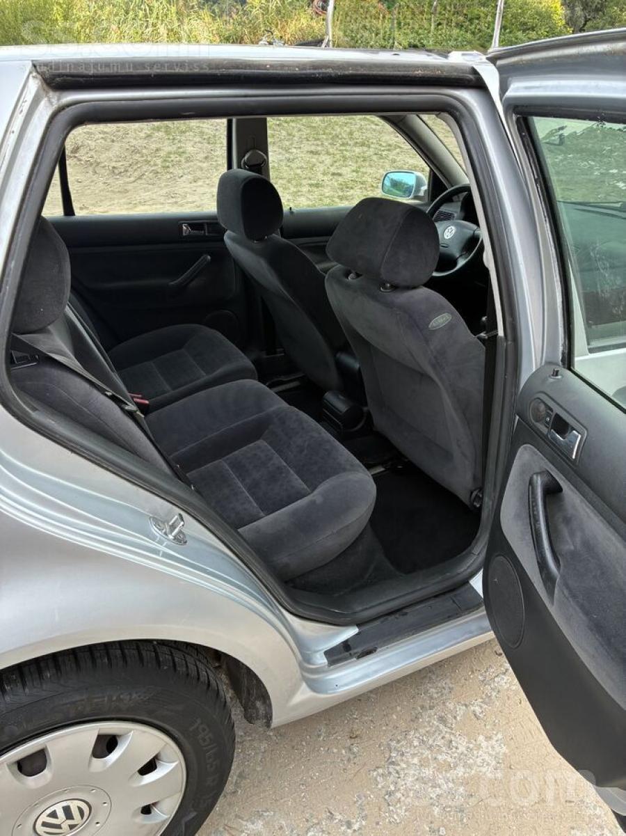 Pelēks Volkswagen Golf 2002 Rīga, ar dzinēja tilpumu 1.90 L un nobraukumu 303 tūkst. km par 2490 €, foto 25 vietnē AUTOMOTO.COM.LV