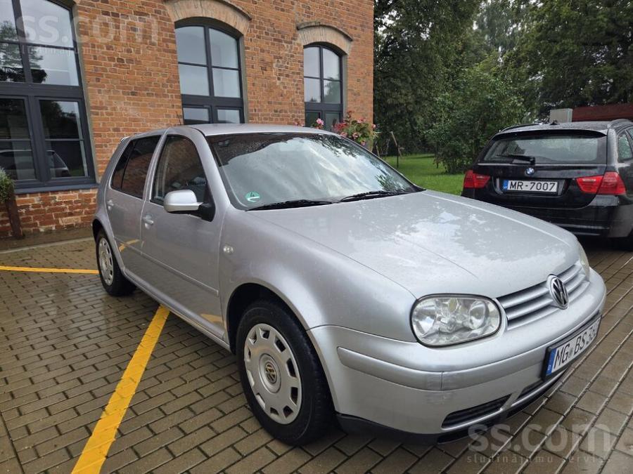 Grey Volkswagen Golf 2002 in Bauska, with an engine capacity of 1.90 L and mileage of 316 thousand km for 2290 €, photo 3 on AUTOMOTO.COM.LV