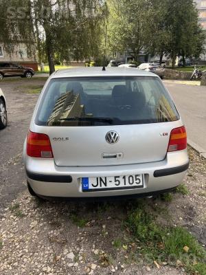 Pelēks Volkswagen Golf 2002 Rīga, ar dzinēja tilpumu 1.90 L un nobraukumu 250 tūkst. km par 1350 €, foto 3 vietnē AUTOMOTO.COM.LV