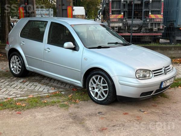 Grey Volkswagen Golf 2002 in Jelgava, with an engine capacity of 1.90 L and mileage of 377 thousand km for 1750 €, photo 4 on AUTOMOTO.COM.LV