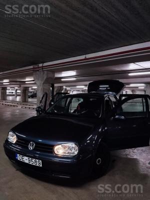 Pelēks Volkswagen Golf 2002 Rīga, ar dzinēja tilpumu 1.90 L un nobraukumu 243 tūkst. km par 2000 €, foto 1 vietnē AUTOMOTO.COM.LV