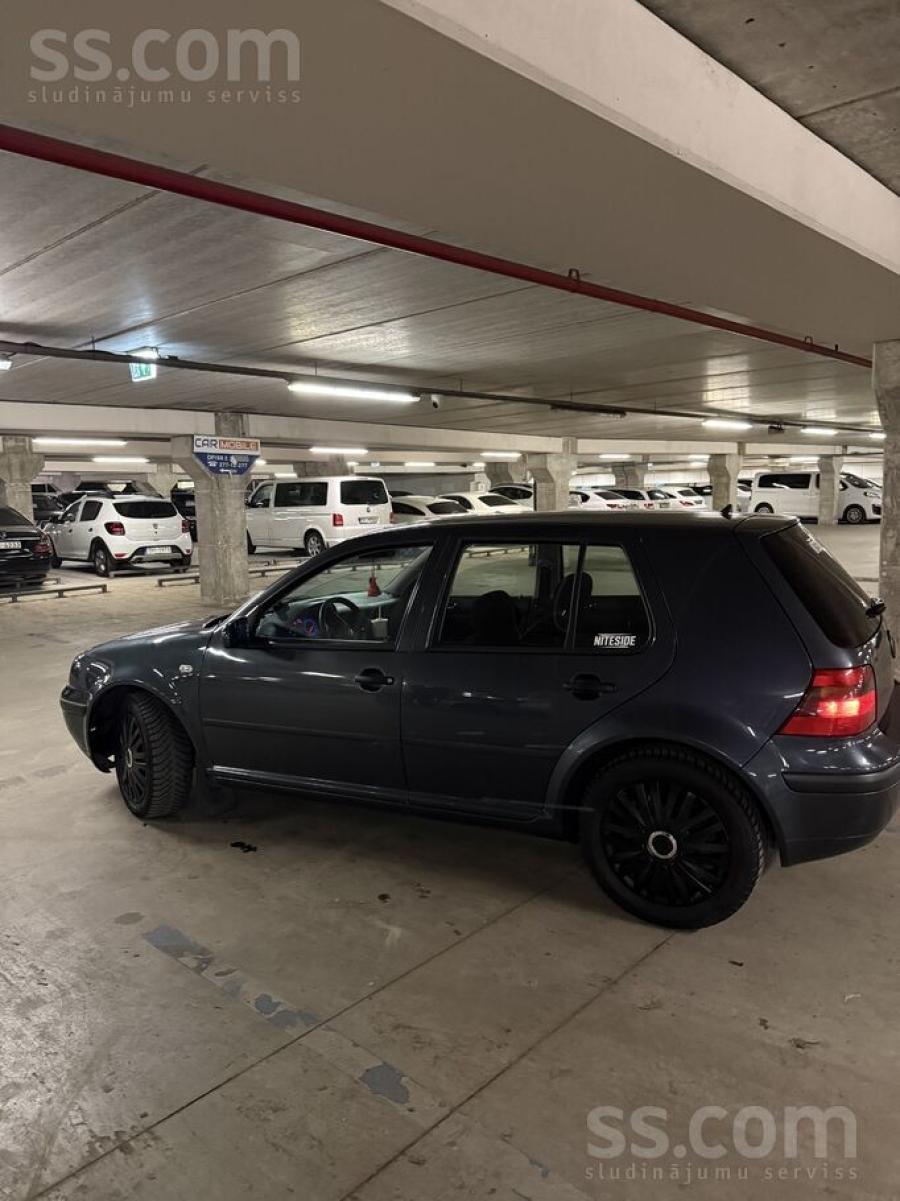 Pelēks Volkswagen Golf 2002 Rīga, ar dzinēja tilpumu 1.90 L un nobraukumu 243 tūkst. km par 2000 €, foto 5 vietnē AUTOMOTO.COM.LV