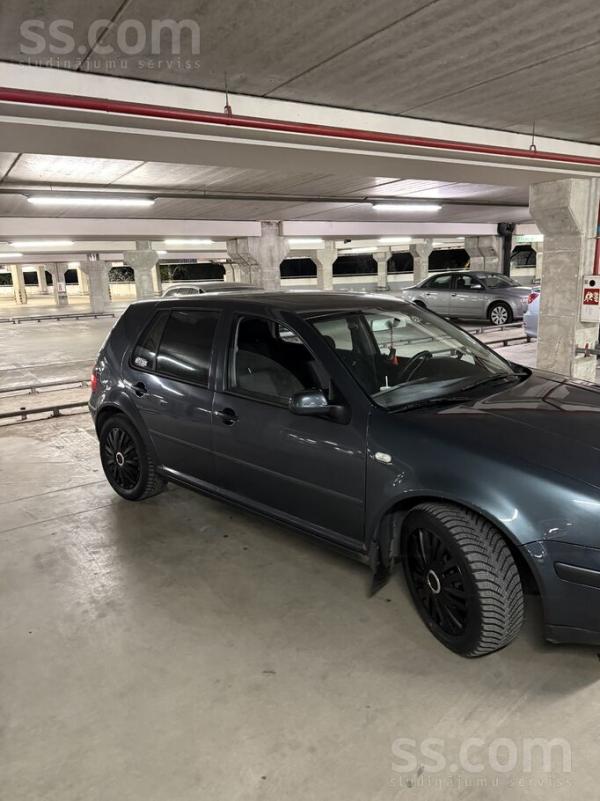 Pelēks Volkswagen Golf 2002 Rīga, ar dzinēja tilpumu 1.90 L un nobraukumu 243 tūkst. km par 2000 €, foto 7 vietnē AUTOMOTO.COM.LV